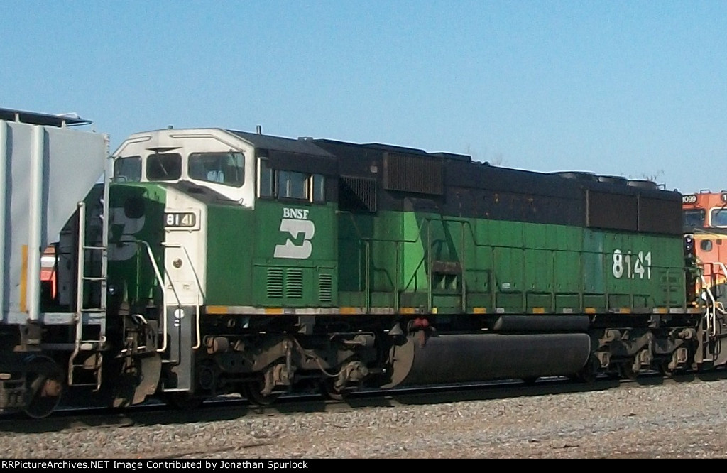 BNSF 8141, conductor's side